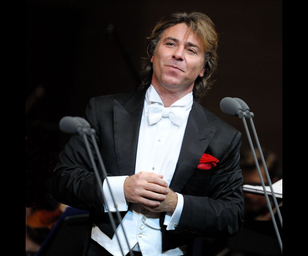 Photo : Roberto Alagna en représentation en 2008. - Purepeople
