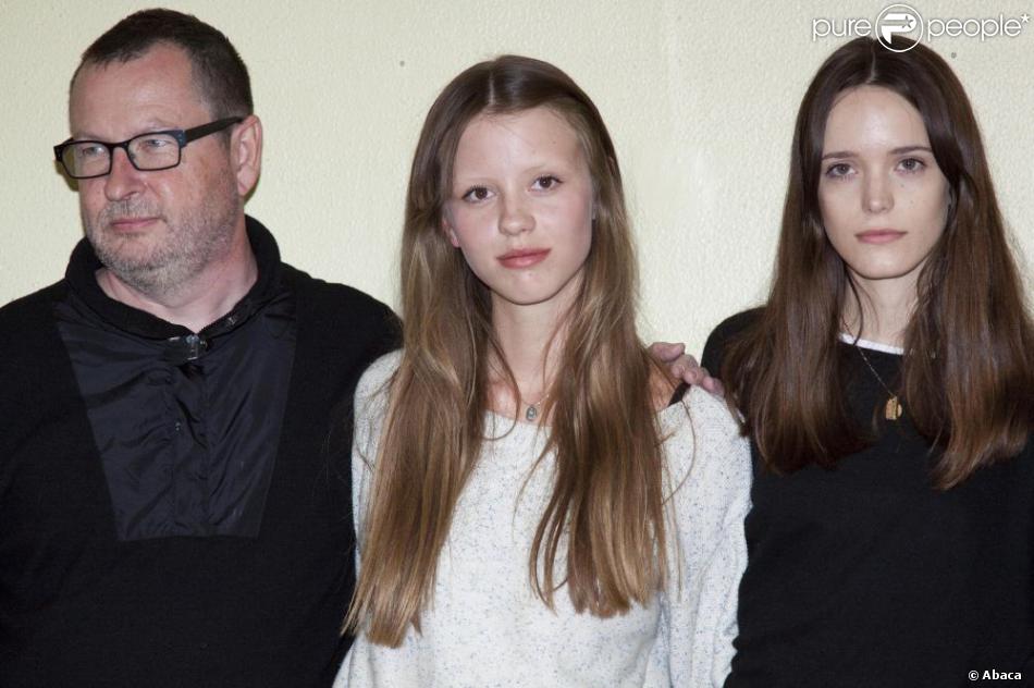 Lars von Trier, Mia Goth et Stacy Martinau photocall de Nymphomaniac à ...