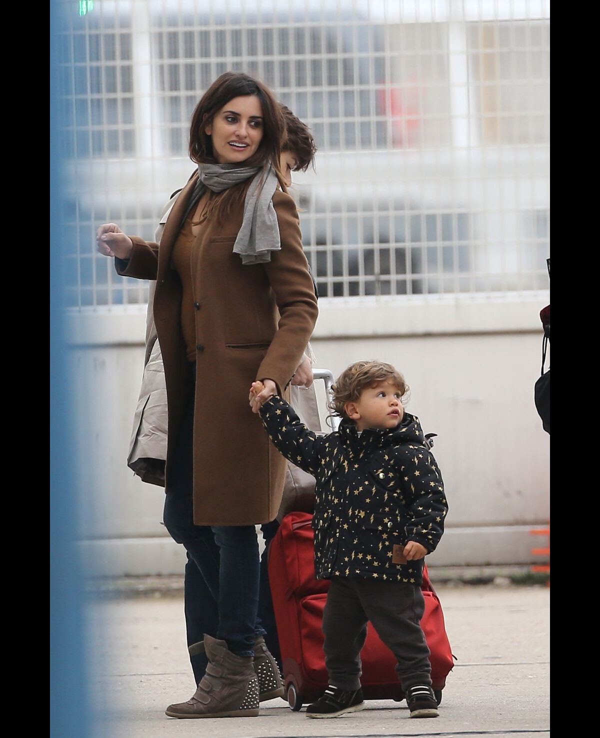 Photo : Penélope Cruz, Javier Bardem et leur fils Leo lors de leur ...