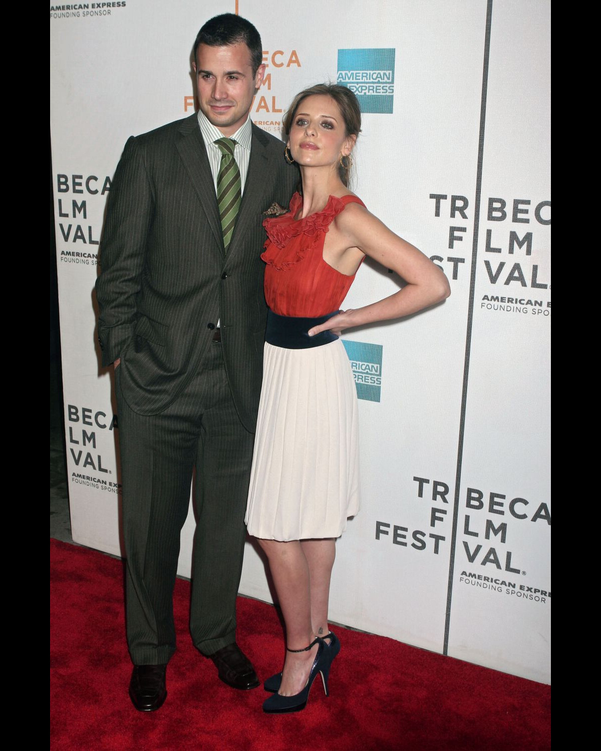 Photo : Freddie Prinze Jr et Sarah Michelle Gellar à la première du ...