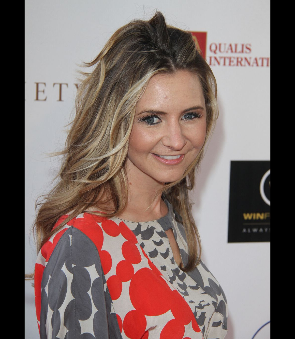 Photo : Beverley Mitchell lors de la soirée The Art of the city Los ...