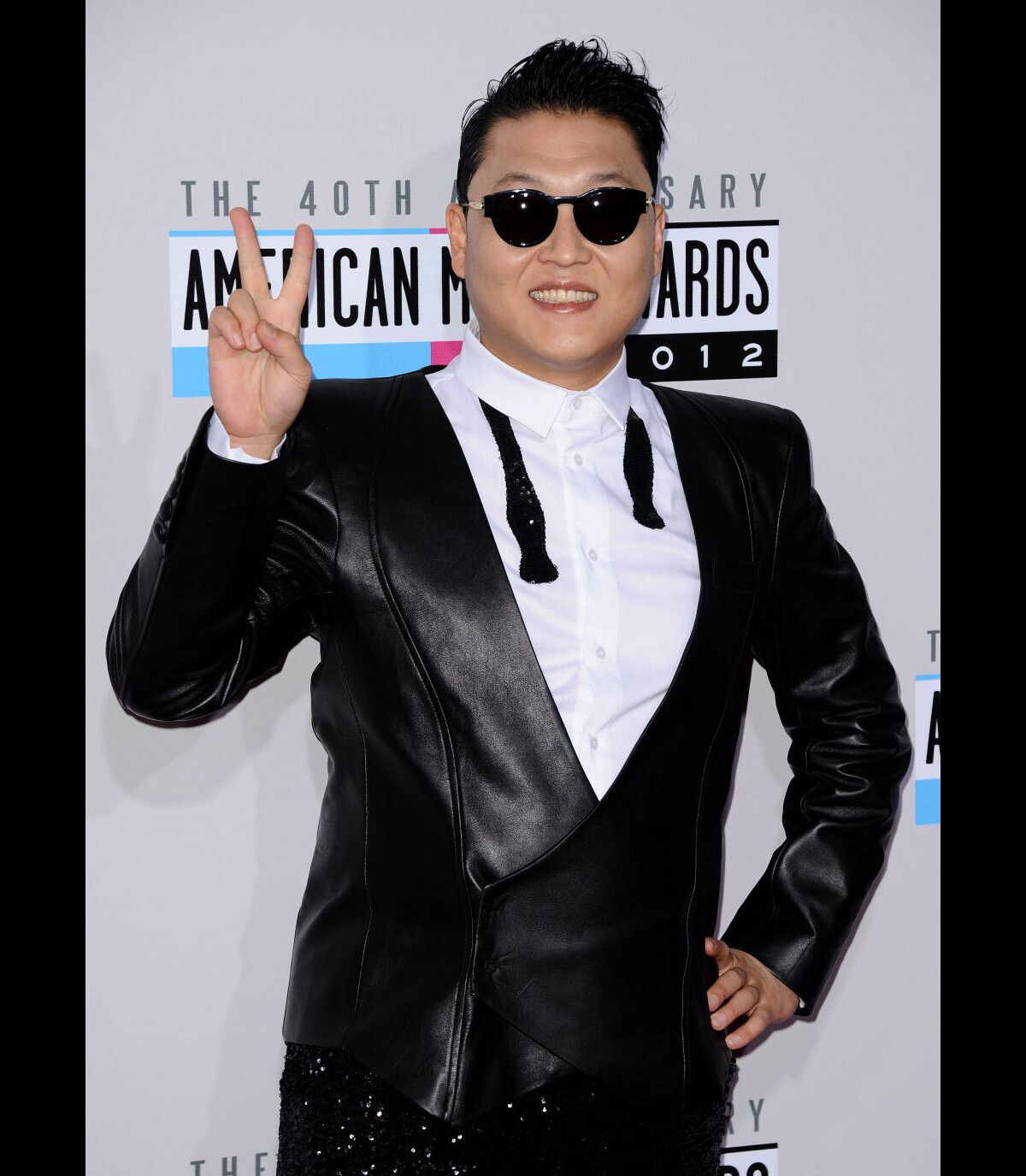 Photo : Psy, photographié lors des American Music Awards à Los Angeles ...