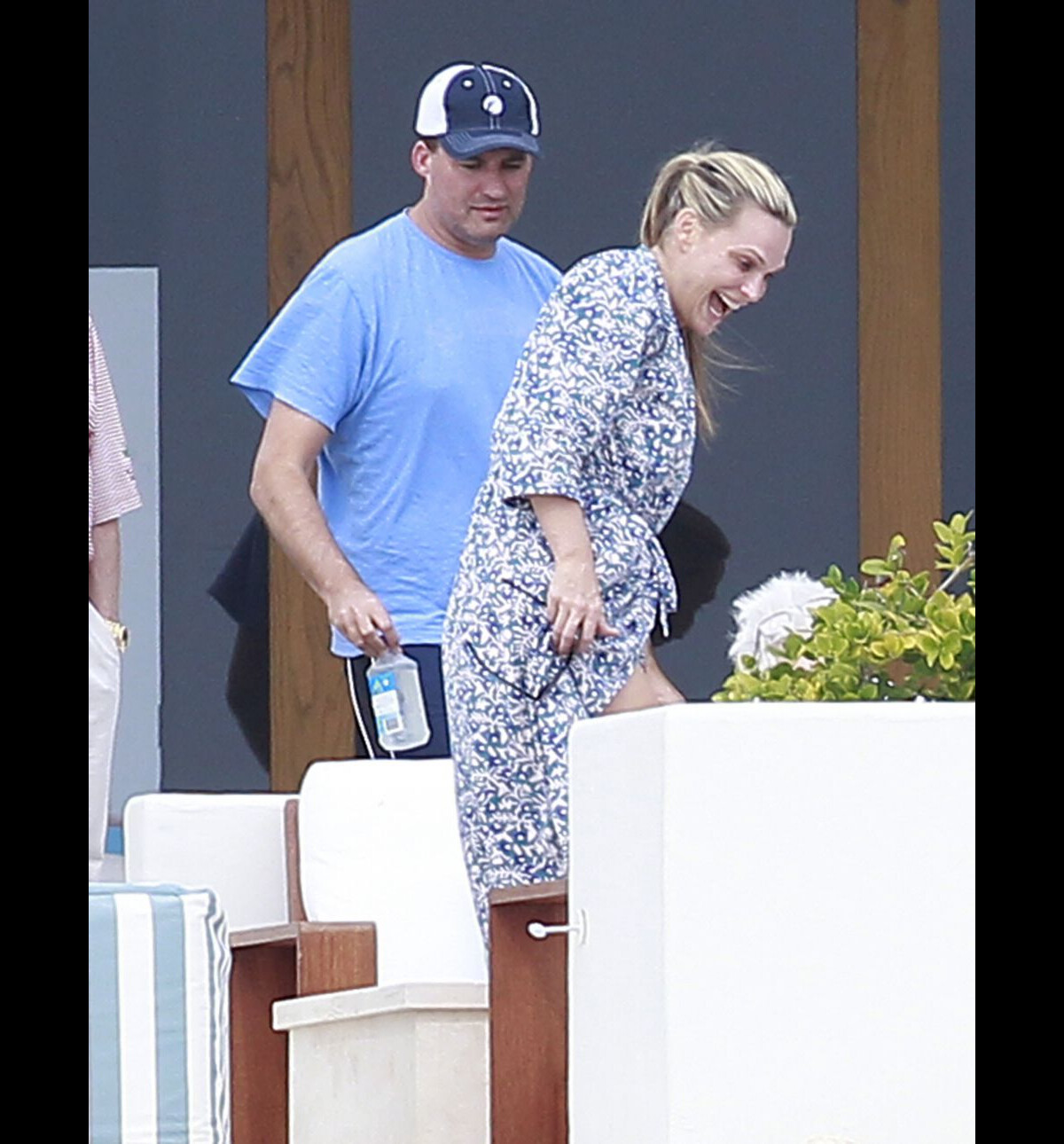 Photo : Molly Sims, son mari Scott Stuber et leur fils Brooks passent ...
