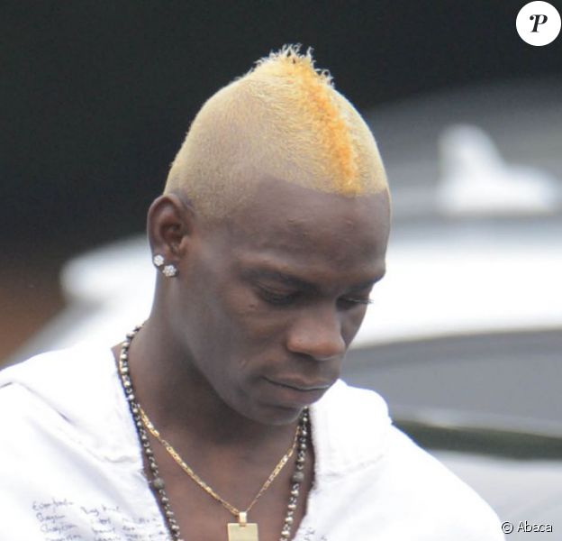 Mario Balotelli: Le bad boy du foot anglais vire au blond pour la ...