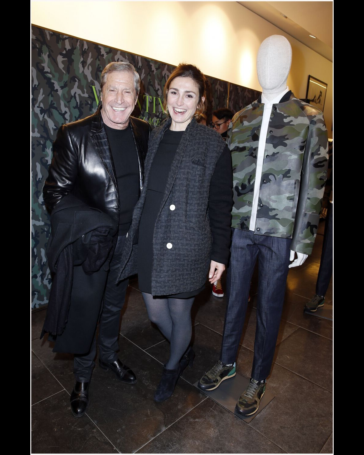 Photo : Exclusif - Jean-Claude Darmon et Julie Gayet assistent au ...