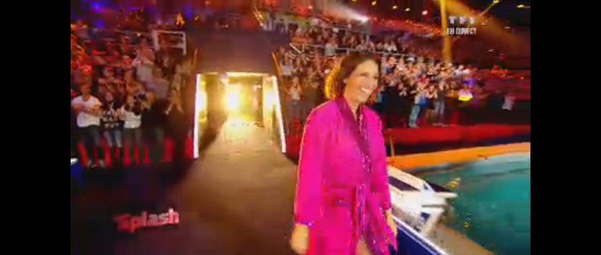 Photo : Premier prime de Splash, le 8 février 2013 sur TF1. Laury ...
