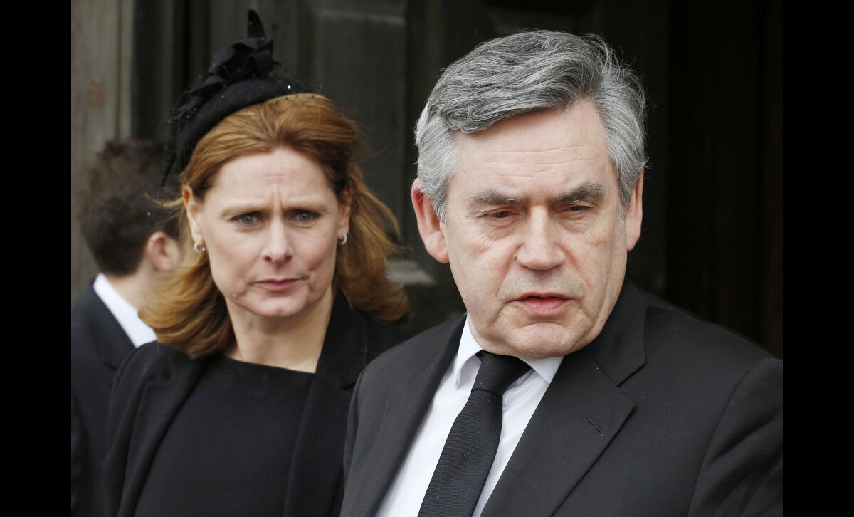 Photo : Gordon Brown et sa femme Sarah aux funérailles de Margaret ...