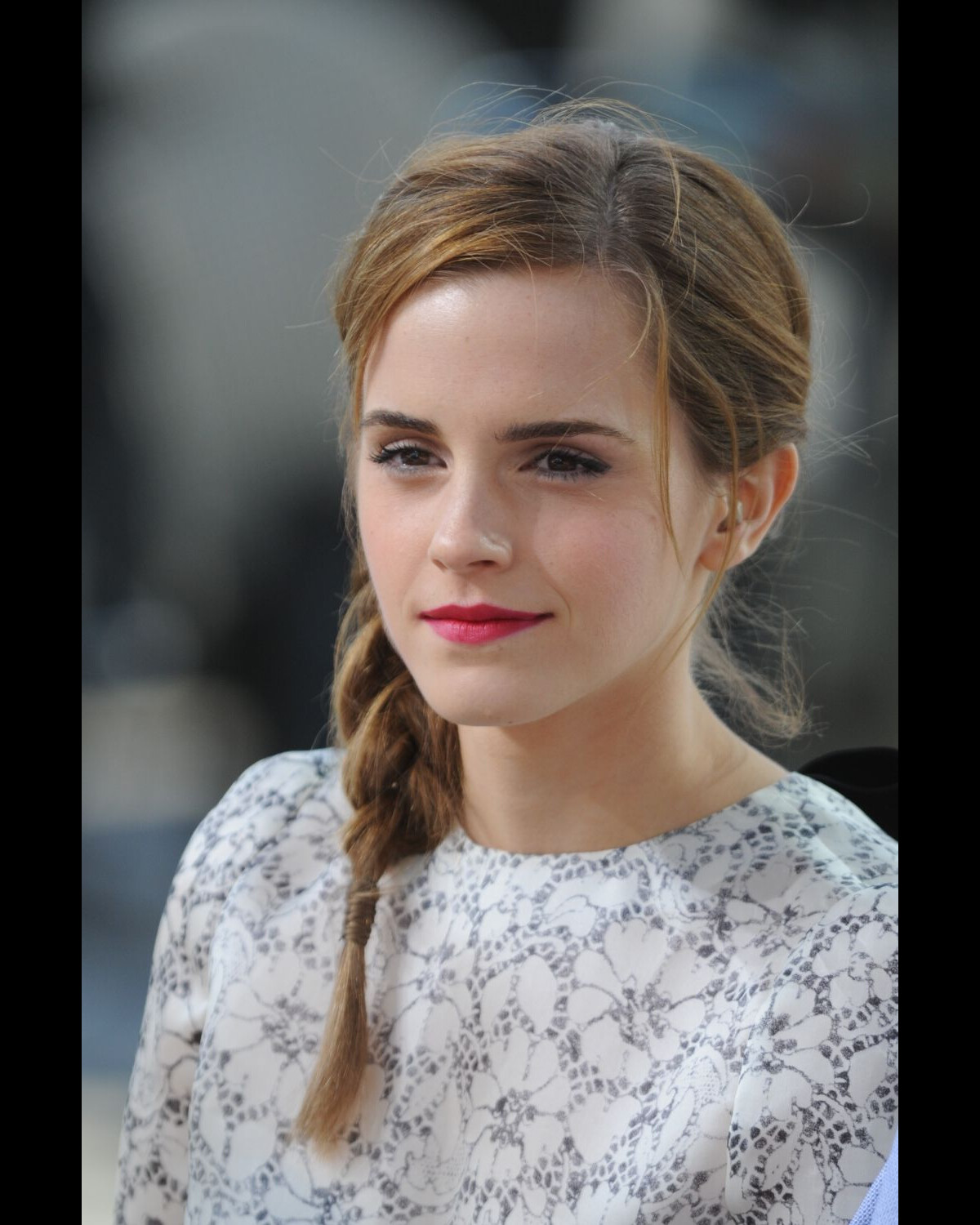 Photo : Emma Watson lors de l'émission de Canal + Le Grand Journal à ...