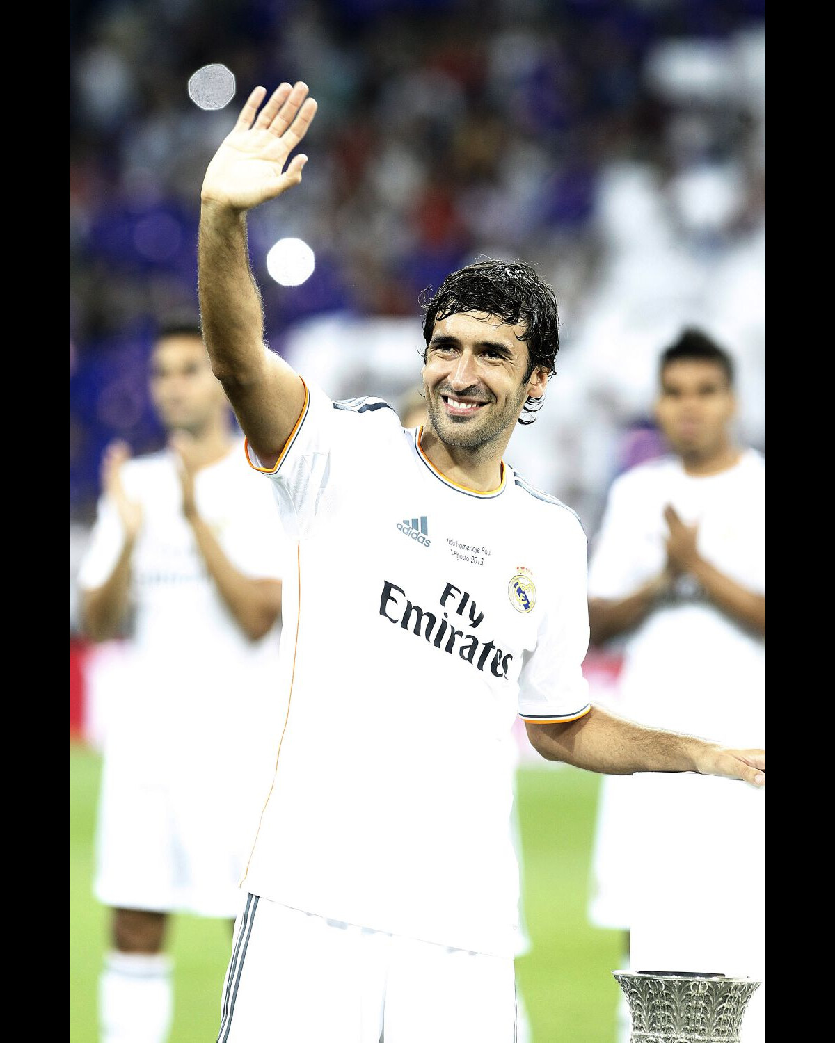 Photo : Raúl dans le stade Santiago Bernabeu à Madrid pour le match ...