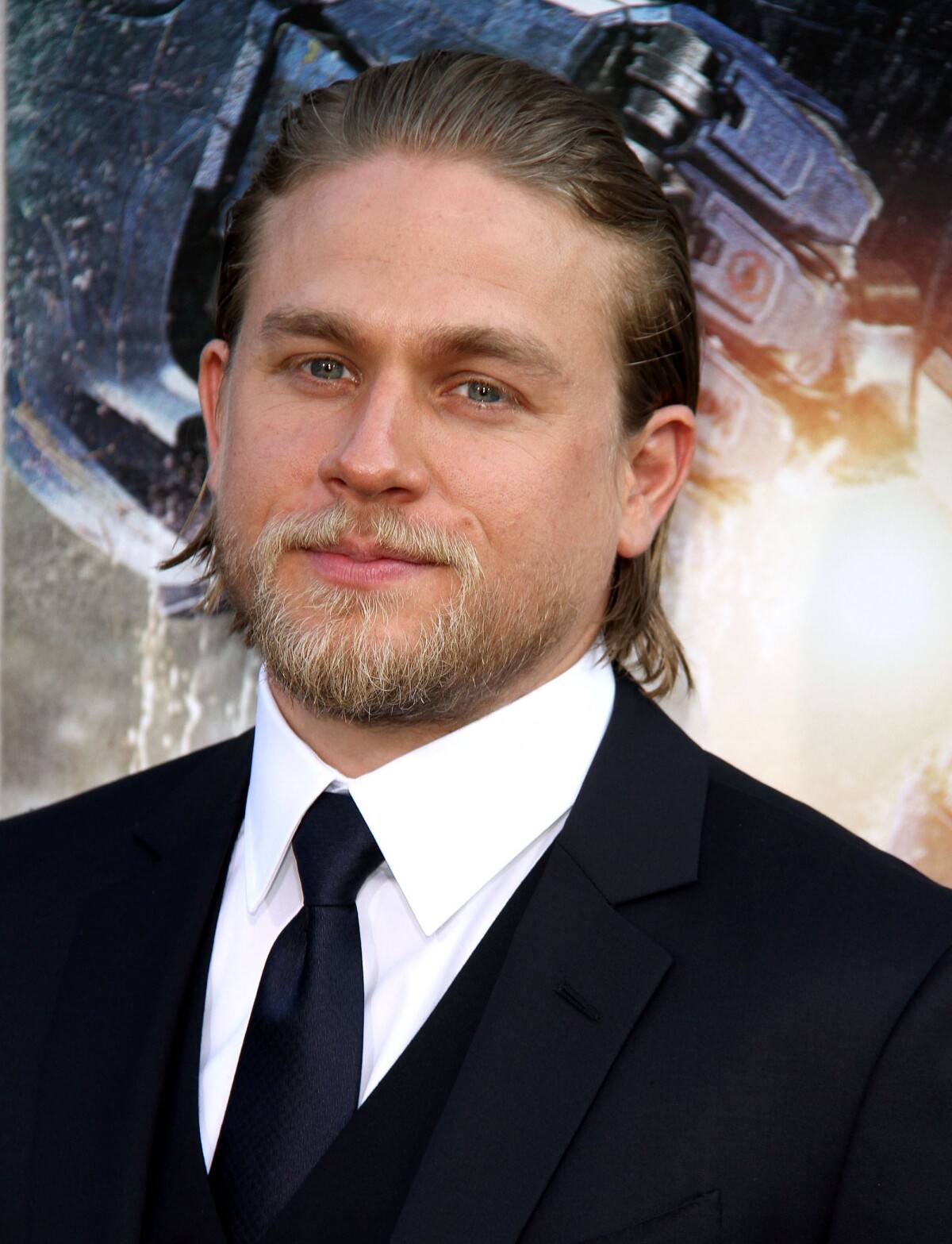 Photo : Charlie Hunnam à Hollywood, le 9 juillet 2013. - Purepeople