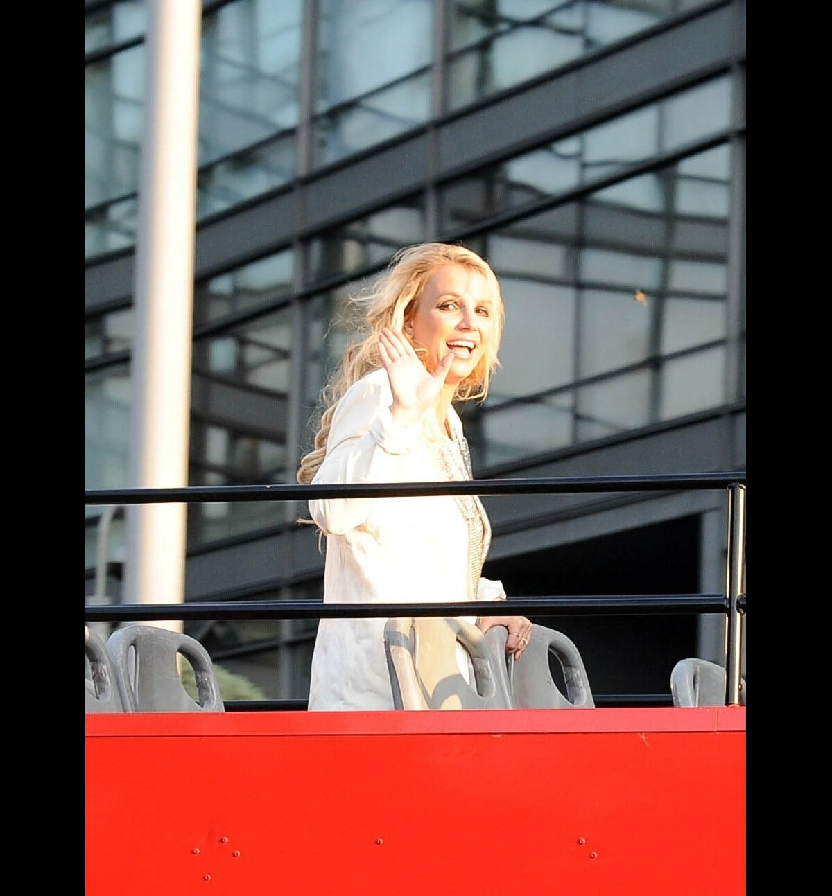 Photo : Britney Spears fait le tour de Londres dans un bus touristique ...