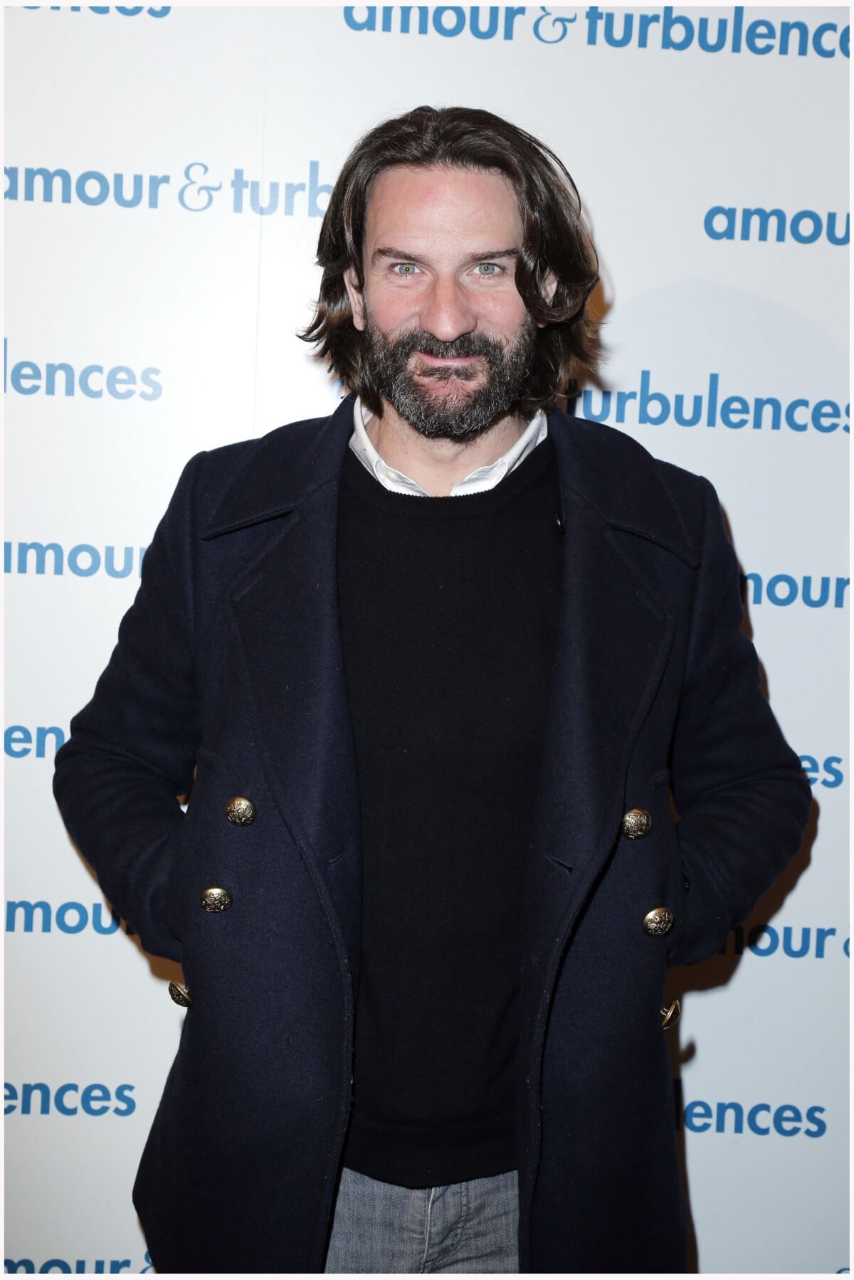 Photo : Frédéric Beigbeder à l'avant-première "Amour et Turbulences" le ...