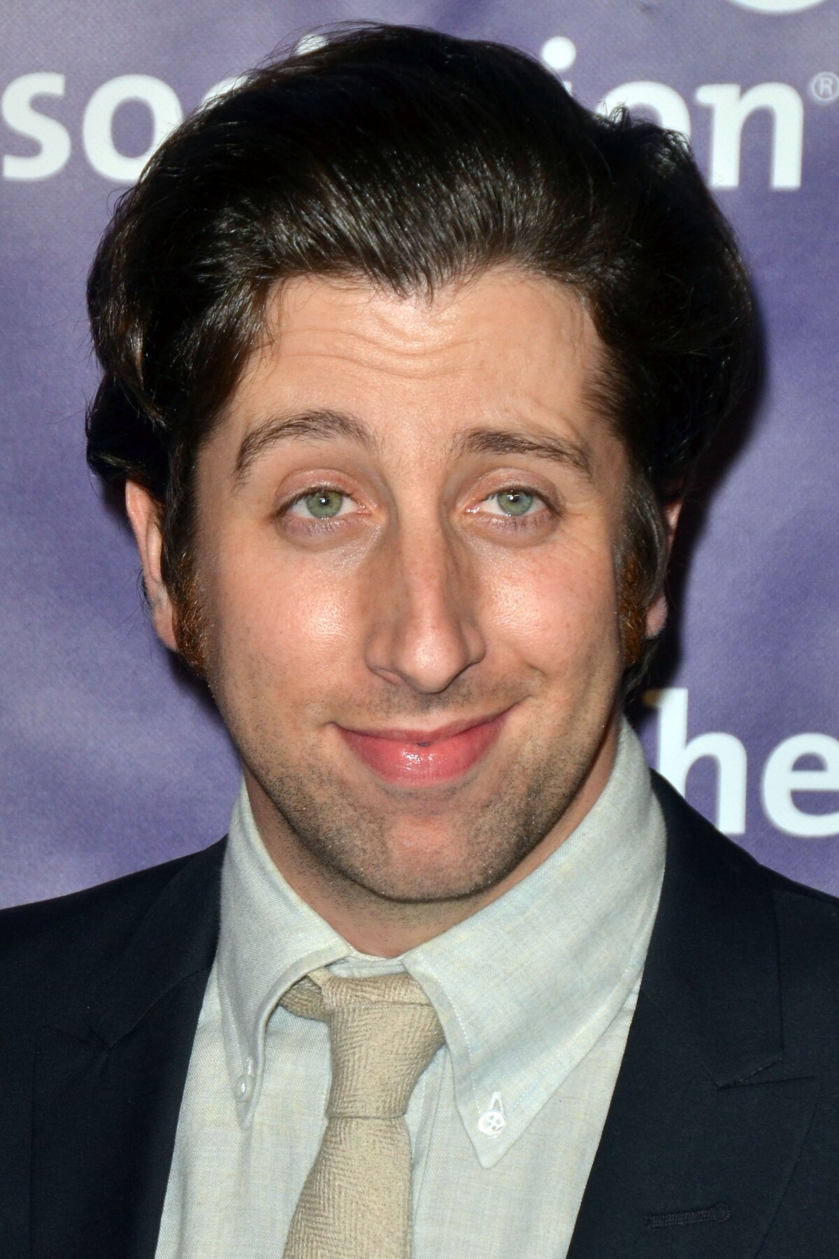 Photo : Simon Helberg à Beverly Hills, Los Angeles, le 21 mars 2012 ...