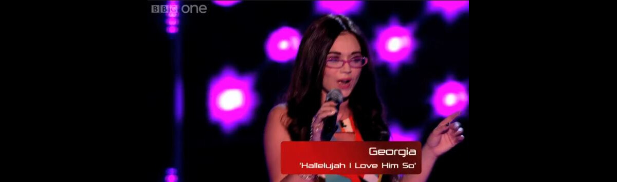 Vidéo : Georgia Harrup sur le plateau de The Voice UK. - Purepeople