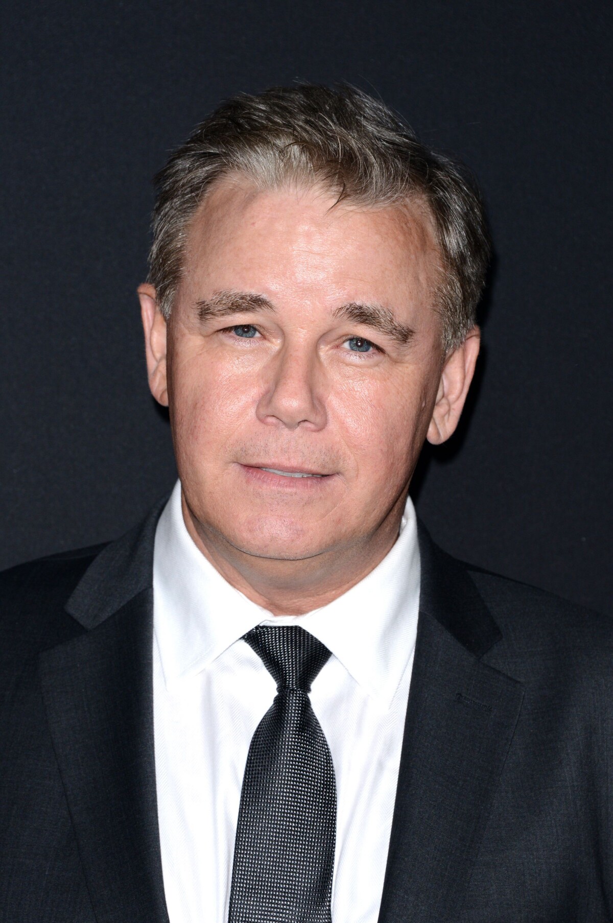 Photo : Spencer Garrett lors de la première de House of Cards, saison 2 ...