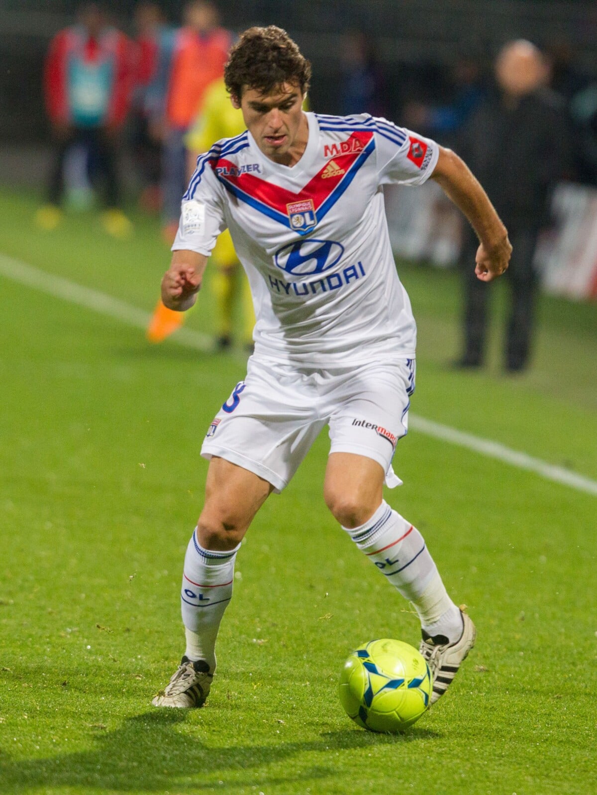 Photo : Yoann Gourcuff en plein match avec l' Olympique Lyonnais le 26 ...