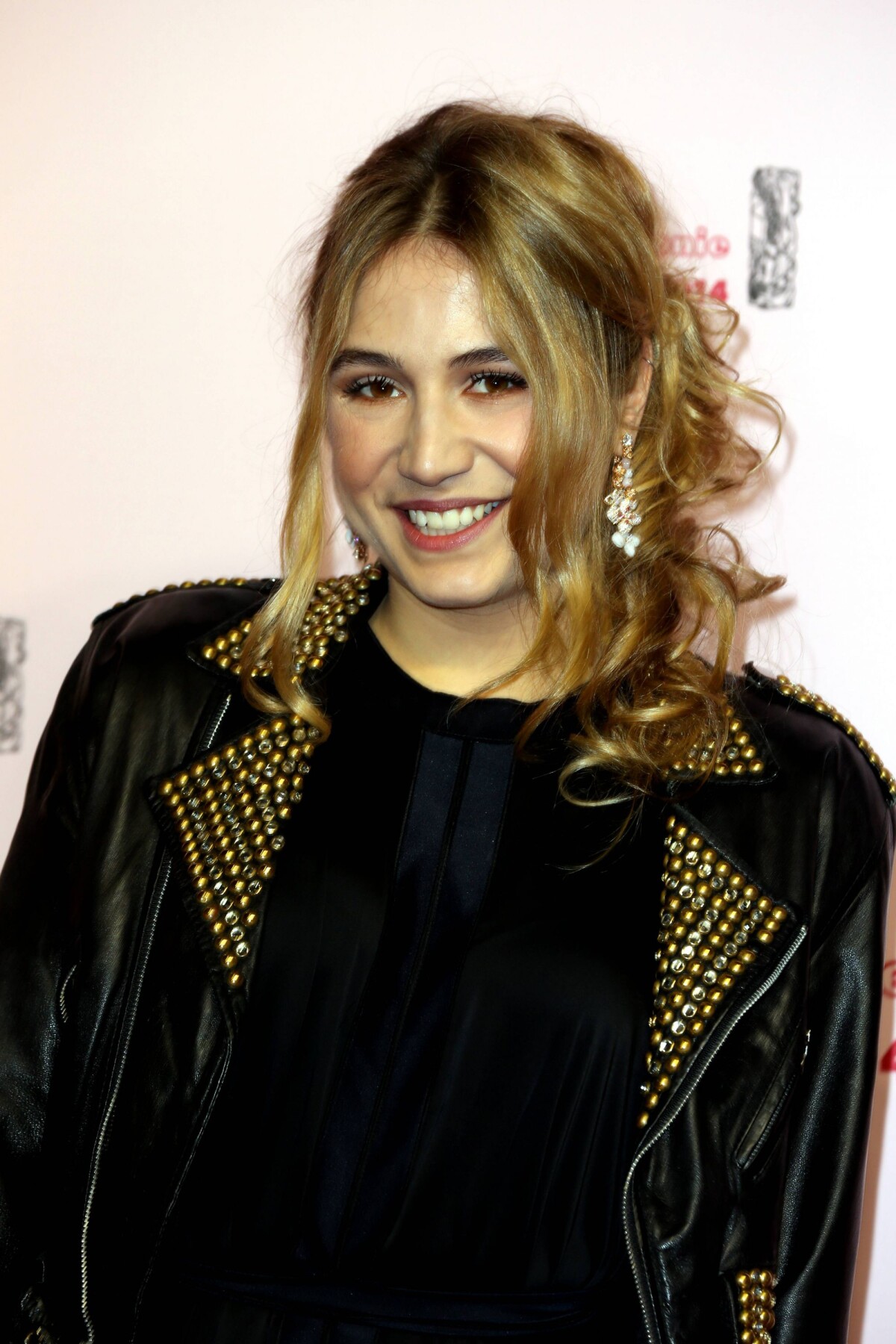 Photo : Izïa Higelin à Paris le 28 février 2014. - Purepeople