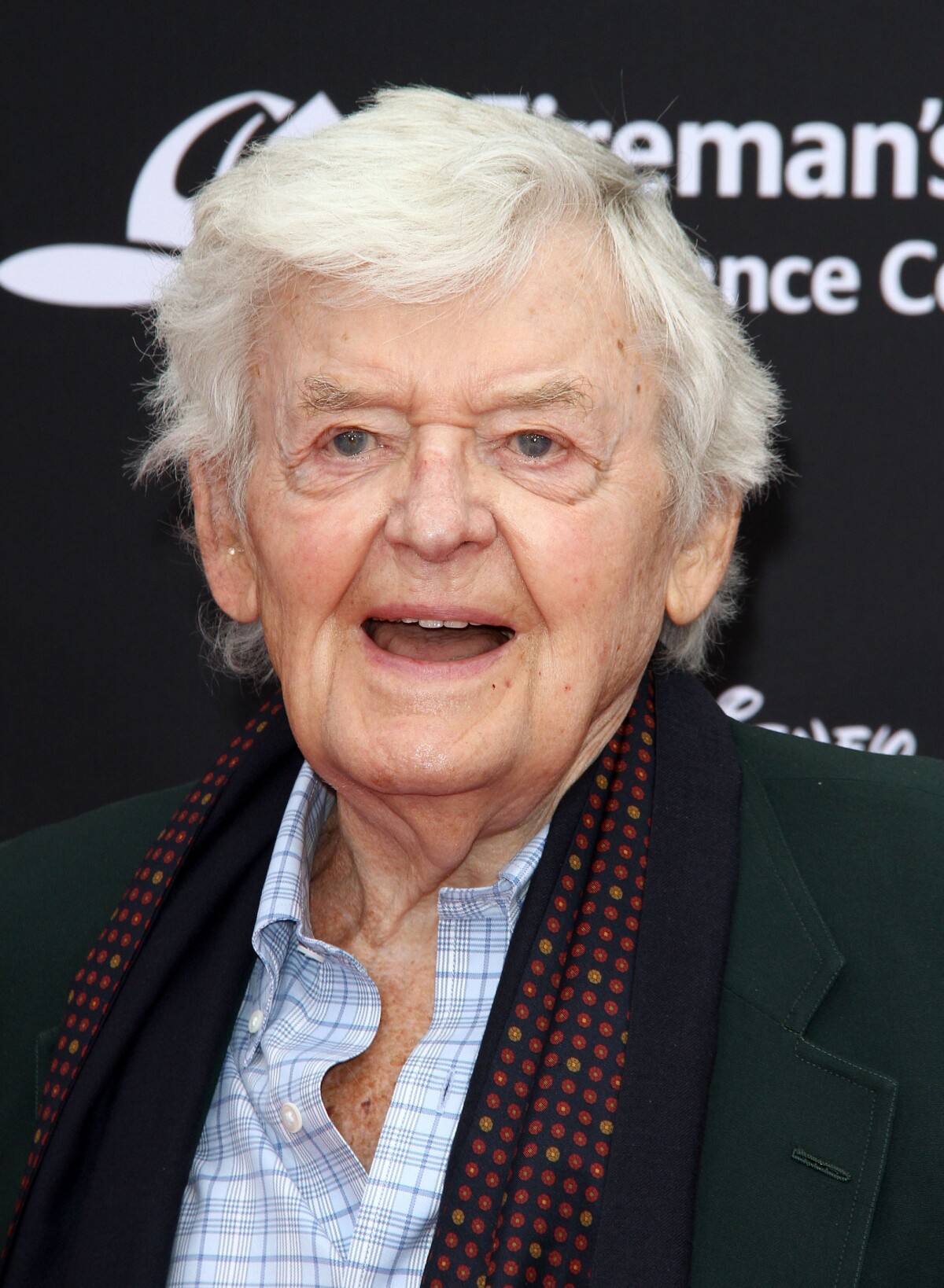 Photo : Hal Holbrook à la première du film "Planes 2 : Fire & Rescue" à ...