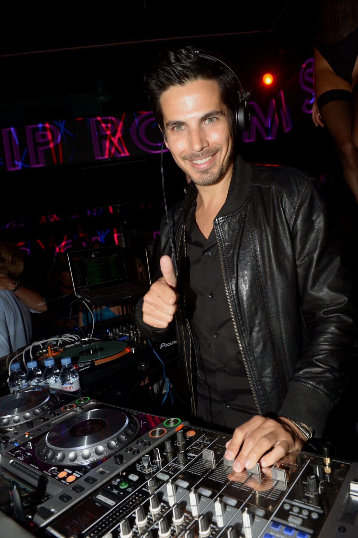 Photo : Exclusif - Michael Canitro à la soirée VIP Room à Saint-Tropez ...