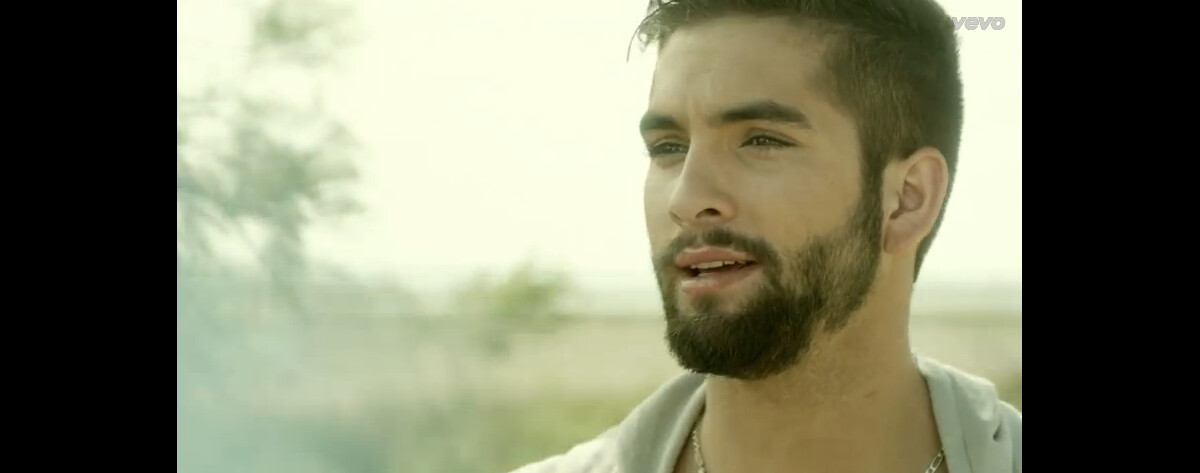 Vidéo : Kendji Girac - Color Gitano - Purepeople
