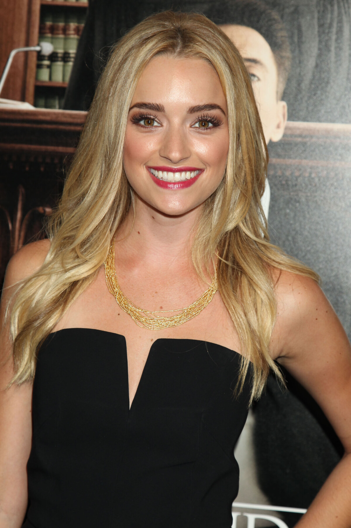 Photo : Brianne Howey à la première de "The Judge" à Beverly Hills, le ...
