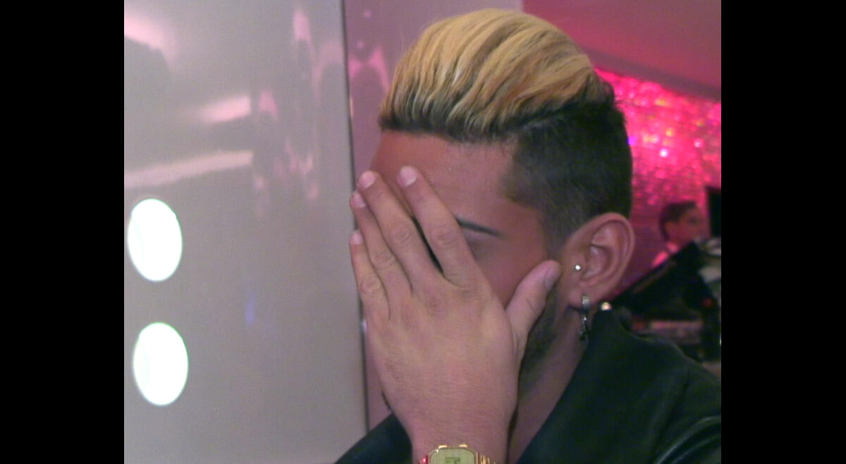 Photo : Sacha Buyse (Secret Story 8) craque lors de son interview ...