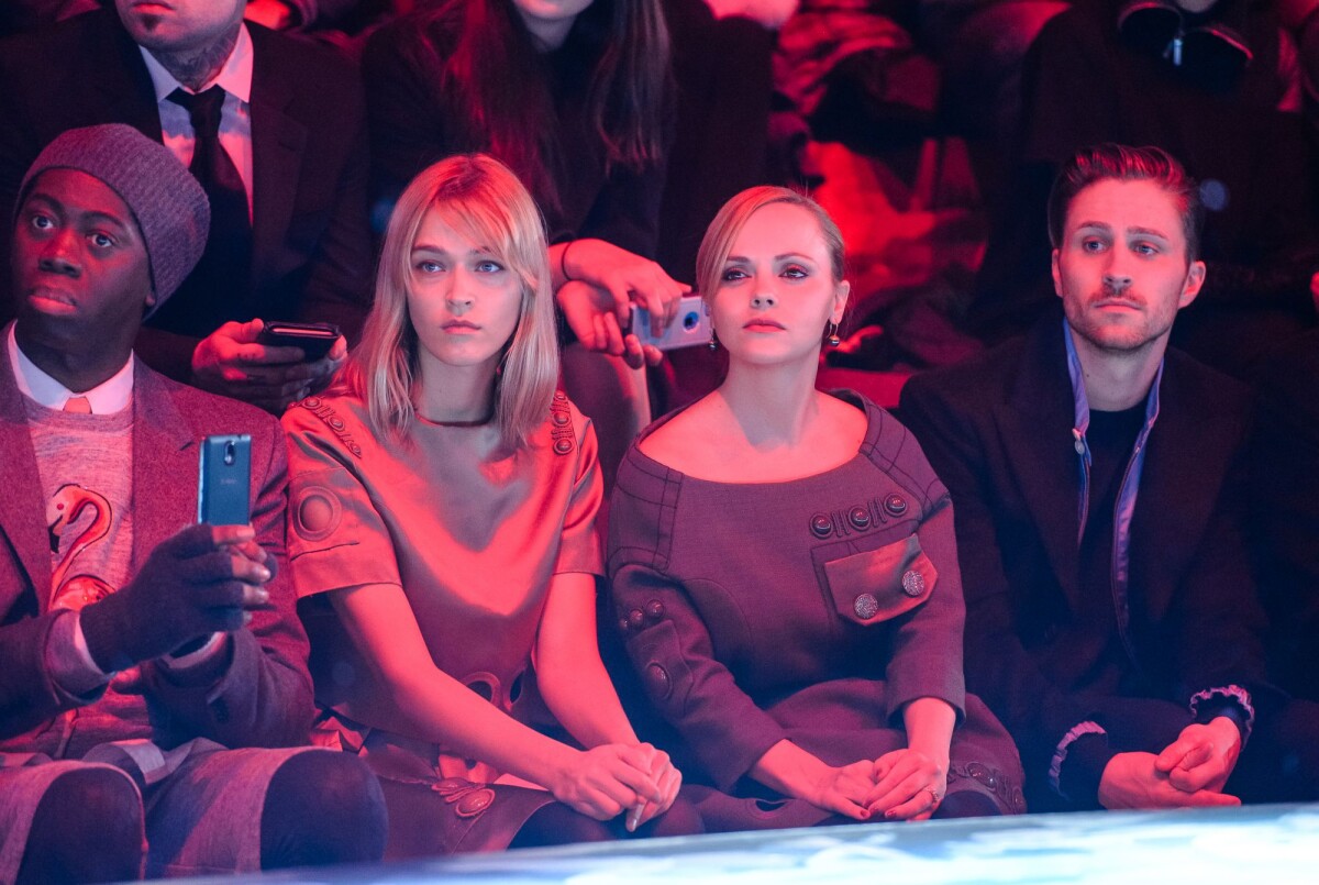 Photo : J. Alexander, Christina Ricci at Marc Jacobs Fall/Winter 2015 ...
