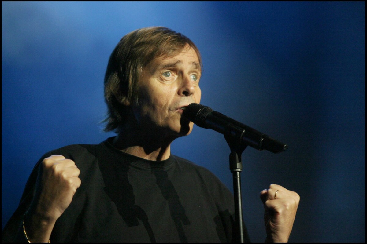 Photo : Pierre Bachelet chante à l'Olympia de Paris pour ses 30 ans de ...