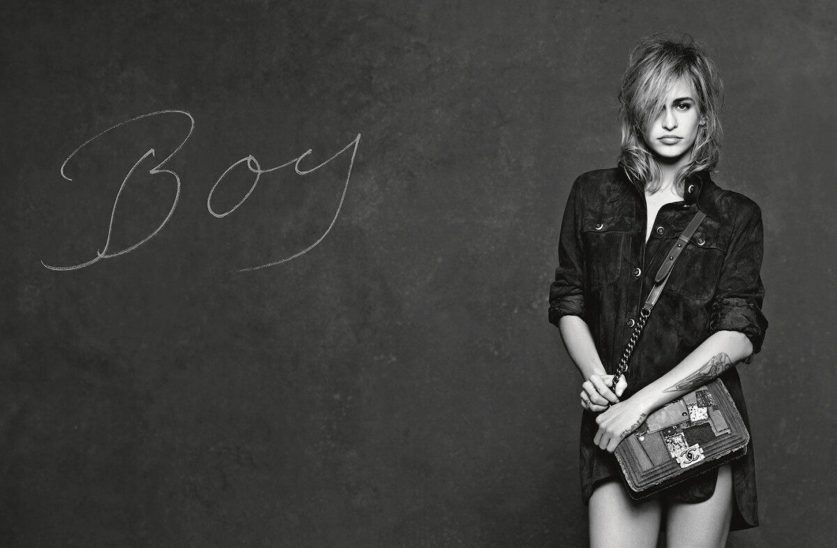 Photo : Alice Della, égérie mythique du Boy de Chanel, photographiée ...