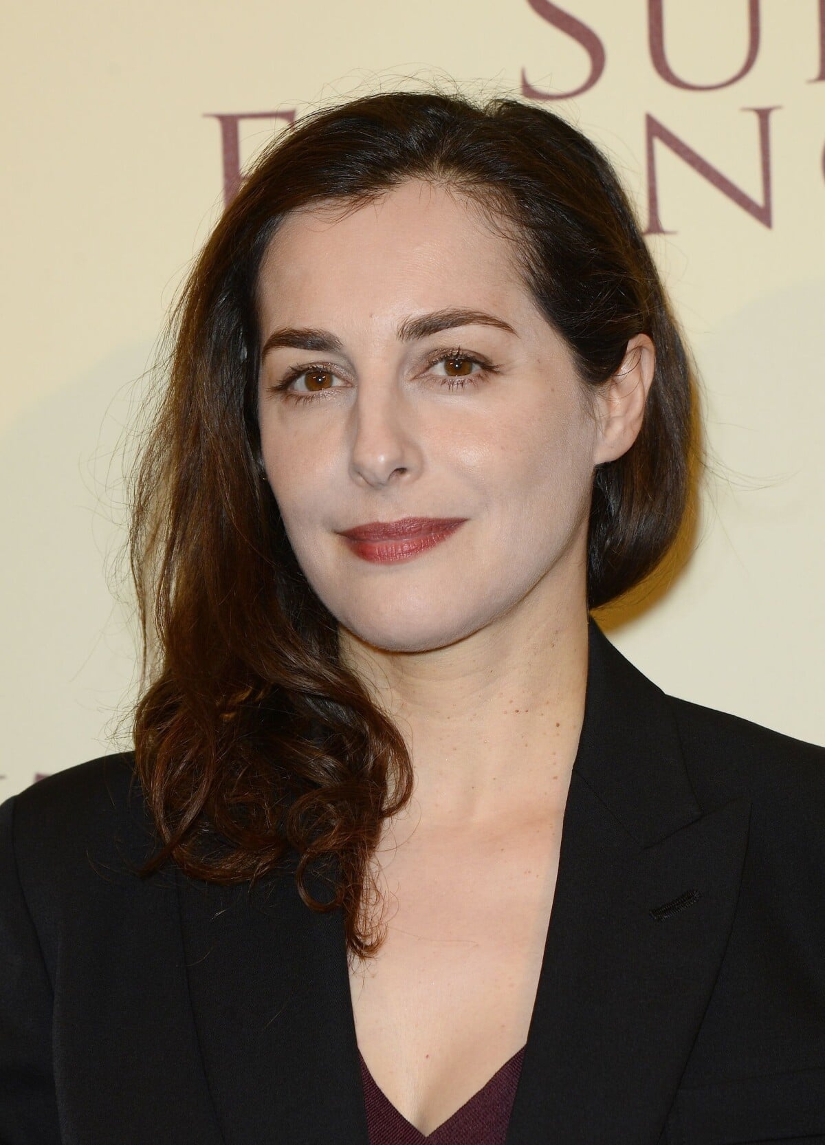 Photo : Amira Casar - Avant-première mondiale du film "Suite Française ...