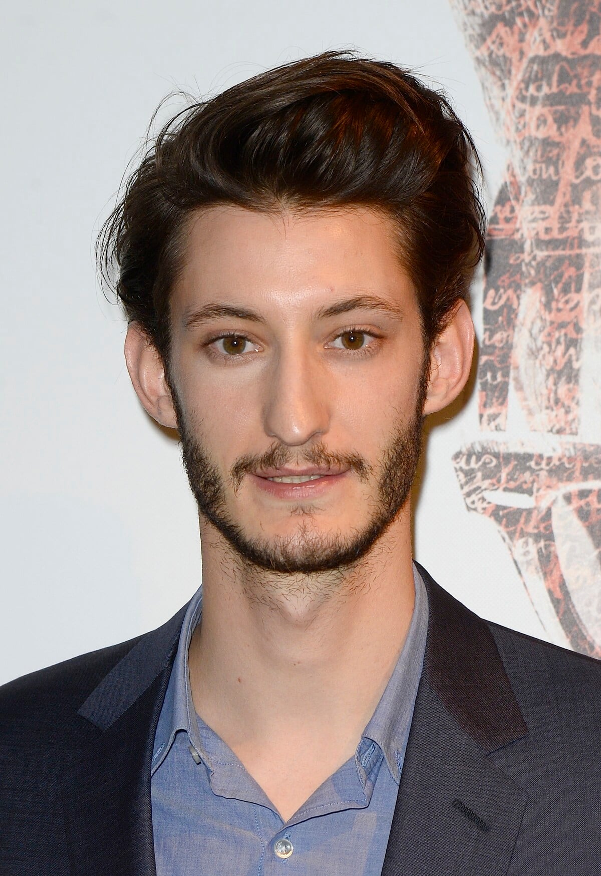 Photo : Pierre Niney à Paris le 9 mars 2015. - Purepeople