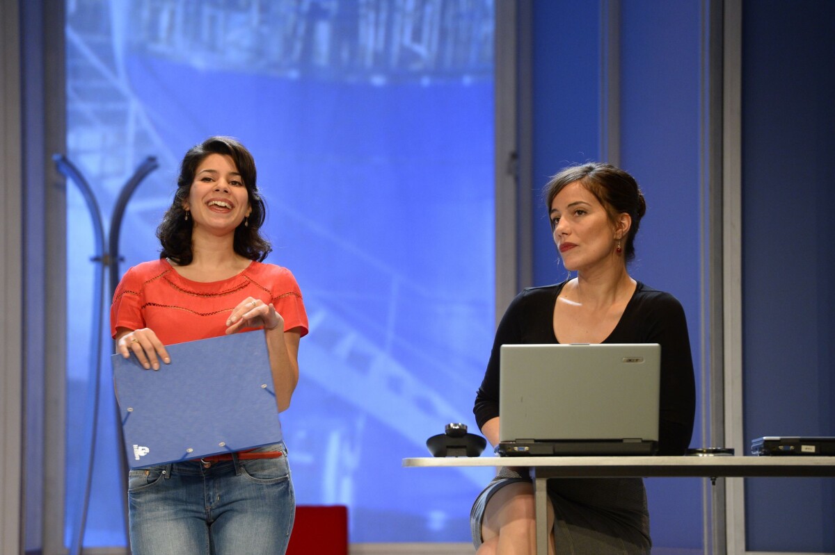 Photo : Marie Facundo et Zoe Felix - Filage de la piece "Le placard" au ...