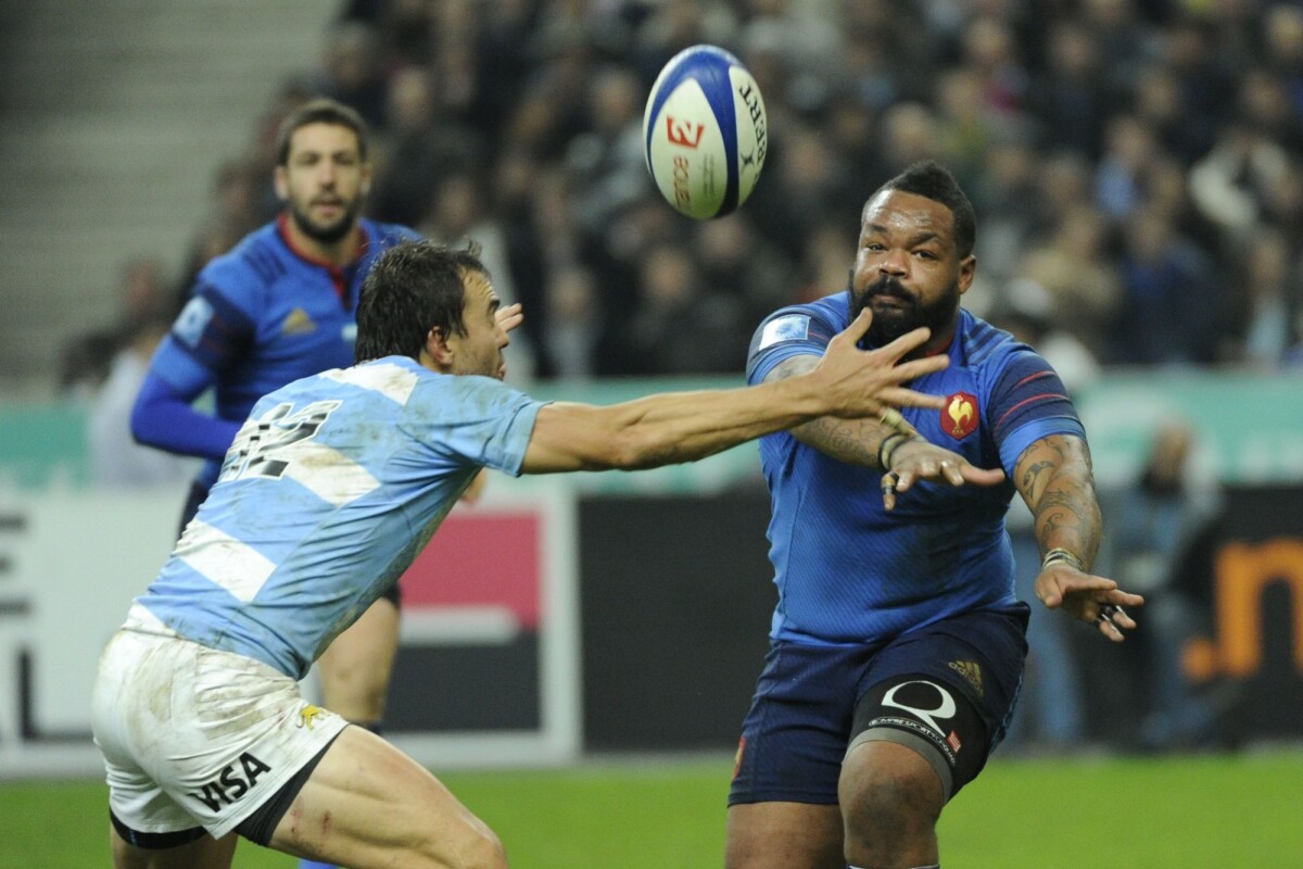 Photo : Mathieu Bastareaud au Stade de France en novembre 2014 ...