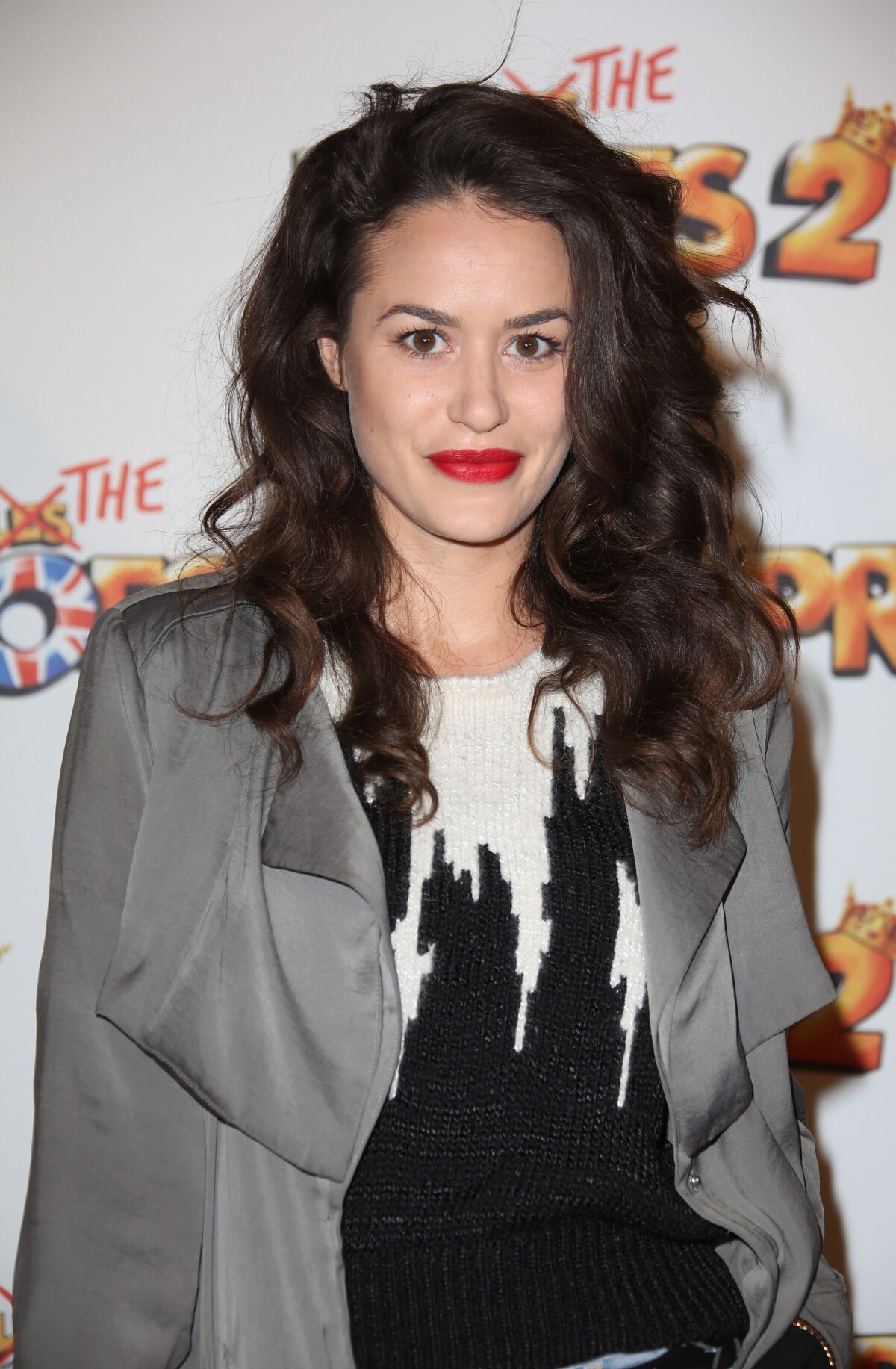 Photo : Alice David - Avant-première du film "Les Profs 2" au Grand Rex ...