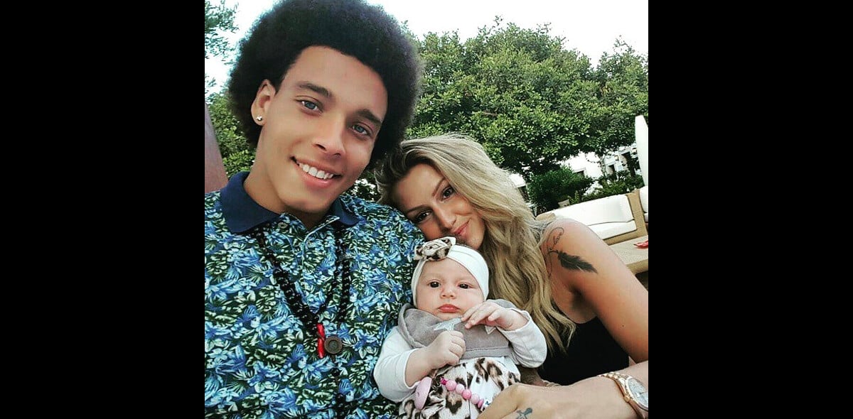 Photo : Axel Witsel et Rafaella Szabo en lune de miel en Grèce avec ...