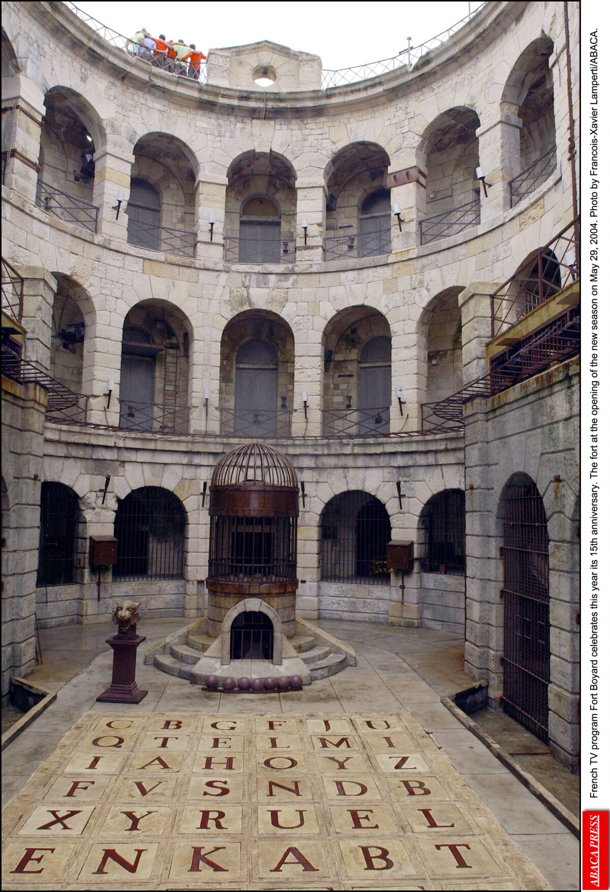 Photo : La salle du trésor, dans Fort Boyard. - Purepeople Photo : La salle du trésor, dans Fort Boyard. - Purepeople