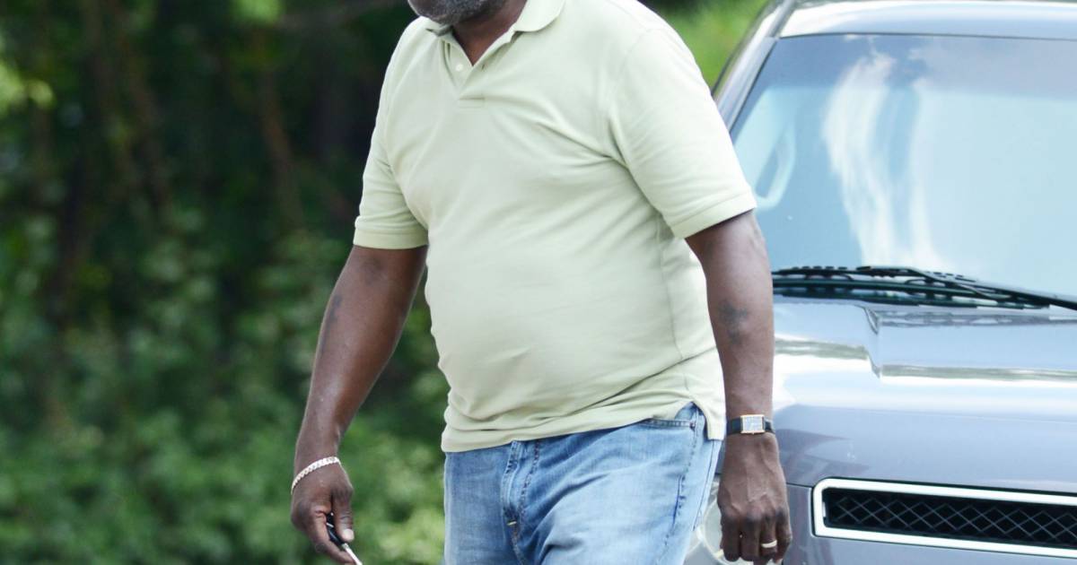 Exclusif - Gary Houston se rend au Fulton County Medical Examiner's ...