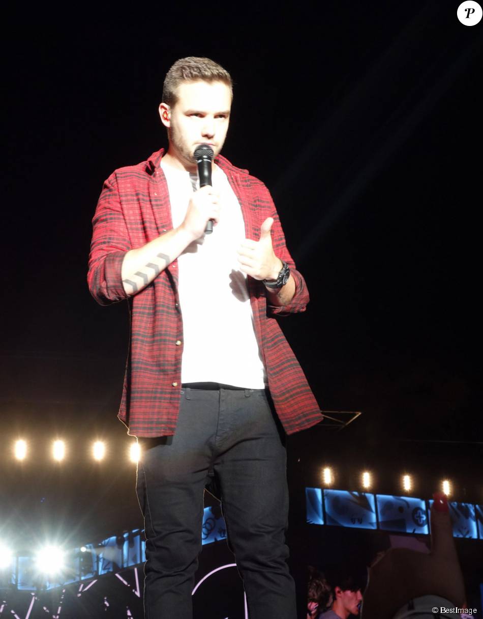 Liam Payne - Le groupe One Direction en concert à Adelaïde en Australie ...