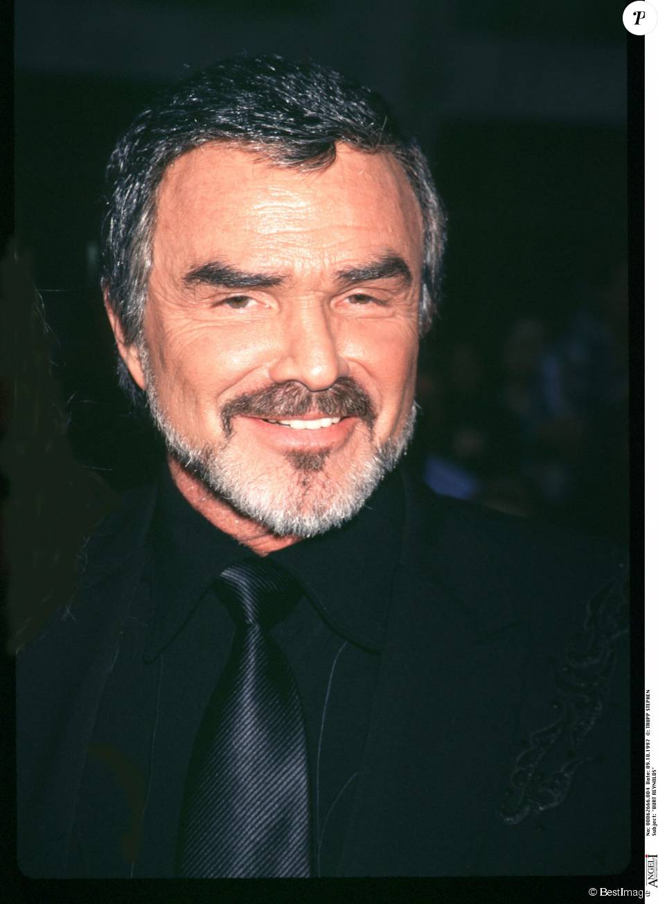 Burt Reynolds à New York le 9 octobre 1997 - Purepeople