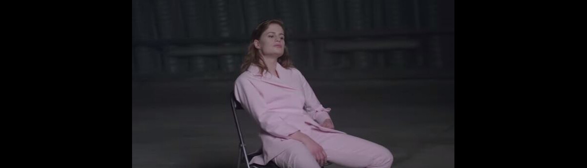 Photo : La chanteuse Christine and the Queens - Paradis Perdus - Purepeople