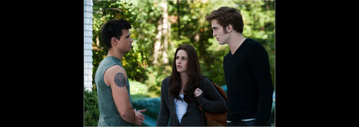 Vidéo : Bande-annonce de Twilight – Chapitre 3 : Hésitation. - Purepeople