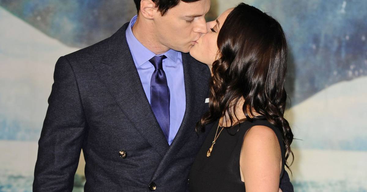 Benjamin Walker et sa fiancée Kaya Scodelario à la première de 'In The ...