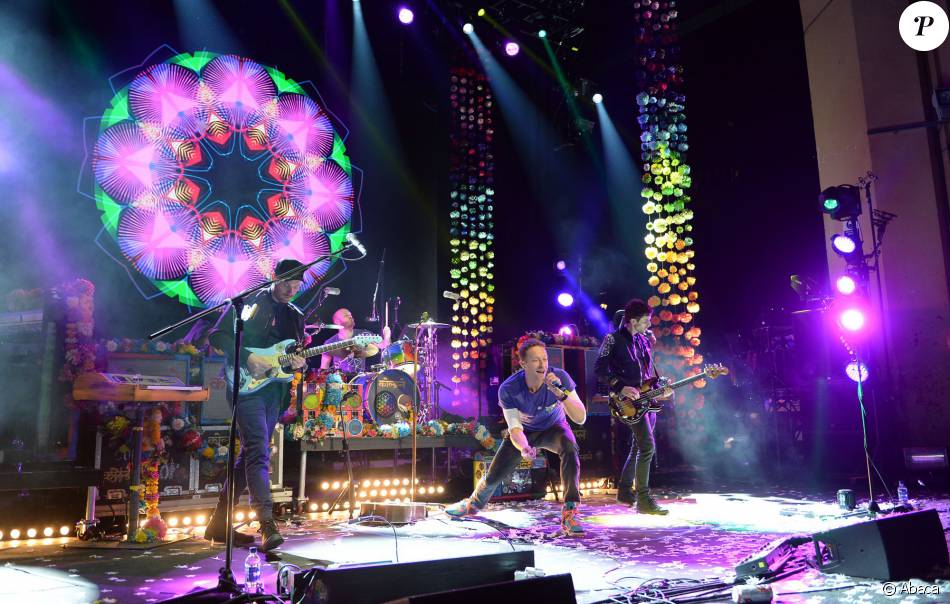 Coldplay perform on stage during the NME Awards 2016 with Austin, Texas ...