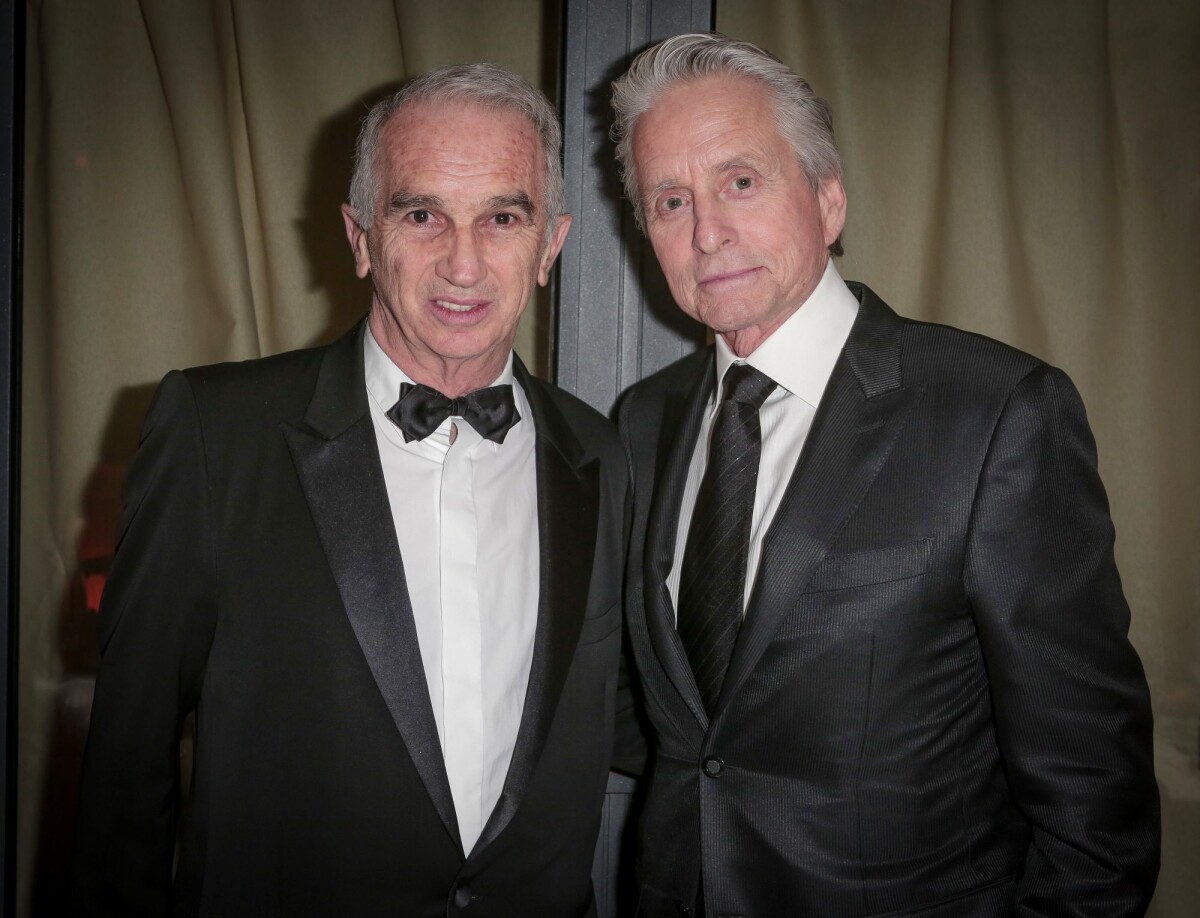 Photo : Alain Terzian et Michael Douglas - Invités au dîner des César ...