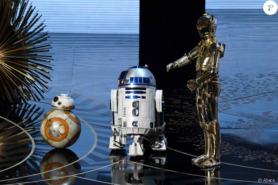 Les droïdes de Star Wars; BB8, R2D2 and C3P0 aux Oscars 2016. - Purepeople
