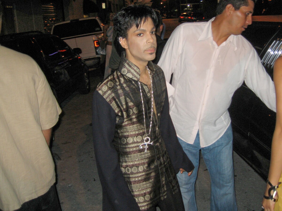 Photo : Rétro - Le chanteur Prince annonce sa nouvelle tournée ...
