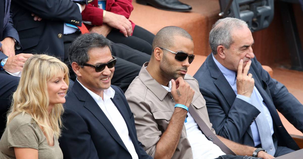 Isabelle Camus, Tony Parker et Jean Gachassin dans les tribunes de ...