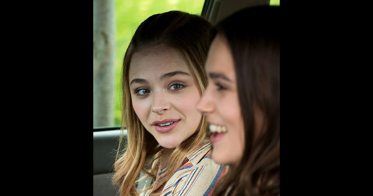 Bande-annonce du film Girls Only (2015) de Lynn Shelton, avec Keira ...