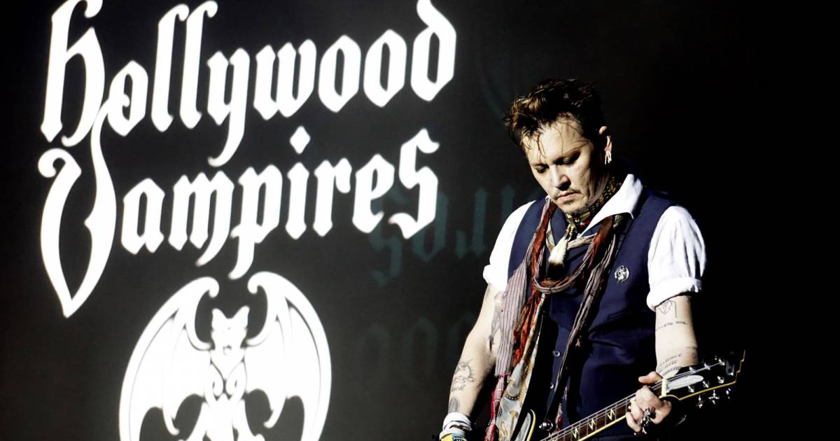 Johnny Depp en concert avec le groupe Hollywood Vampires à Herborn le ...