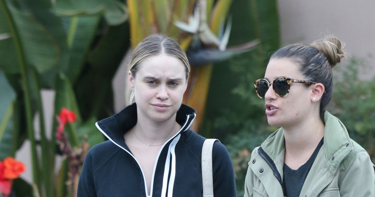 Lea Michele a déjeuné avec une amie à Hollywood Los Angeles, le 11 juin ...